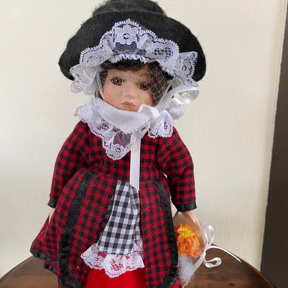 Toys | Vintage Welsh Doll Wearing National Dress | Poshmark